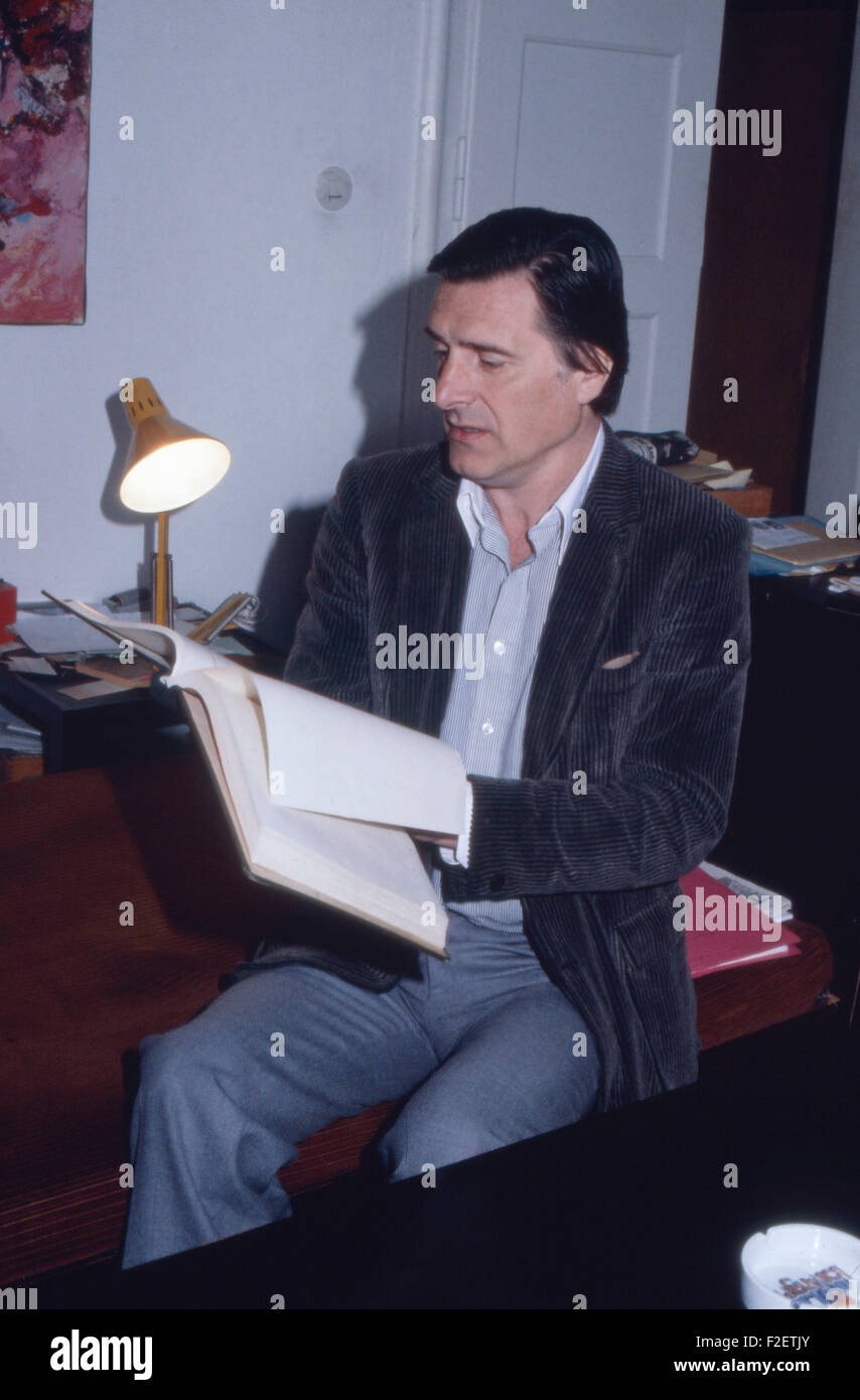 Der deutsche schauspieler helmut fischer hi-res stock photography and ...