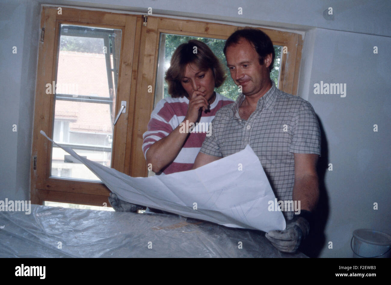 Der deutsche Schauspieler und Produzent Til Erwig mit Ehefrau Antje ...