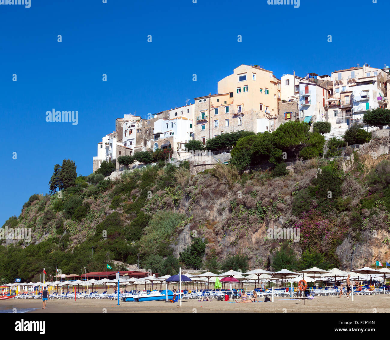 Sperlonga beach hi-res stock photography and images - Alamy