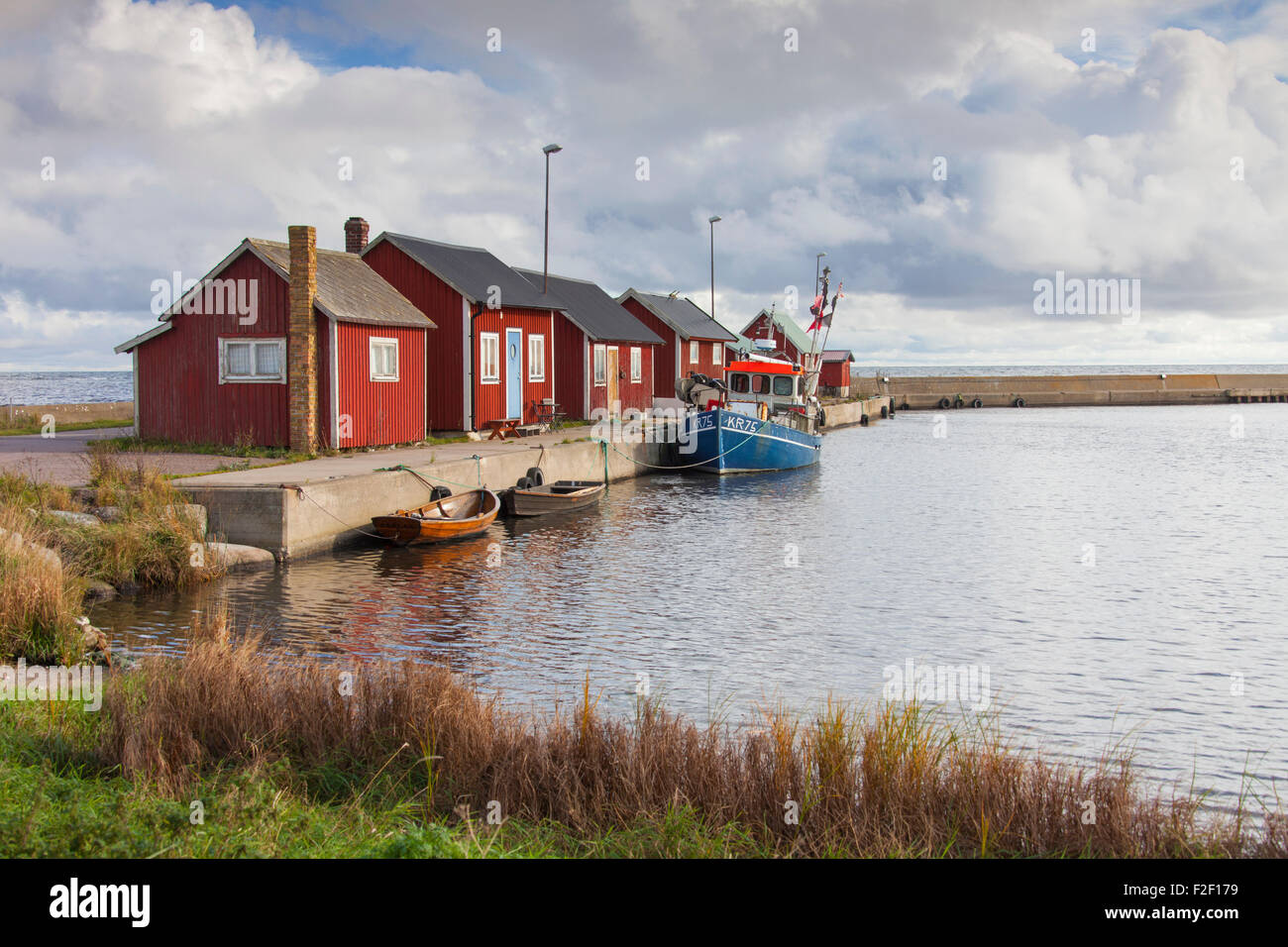 Rorbuer fishermen cabins hi-res stock photography and images - Alamy