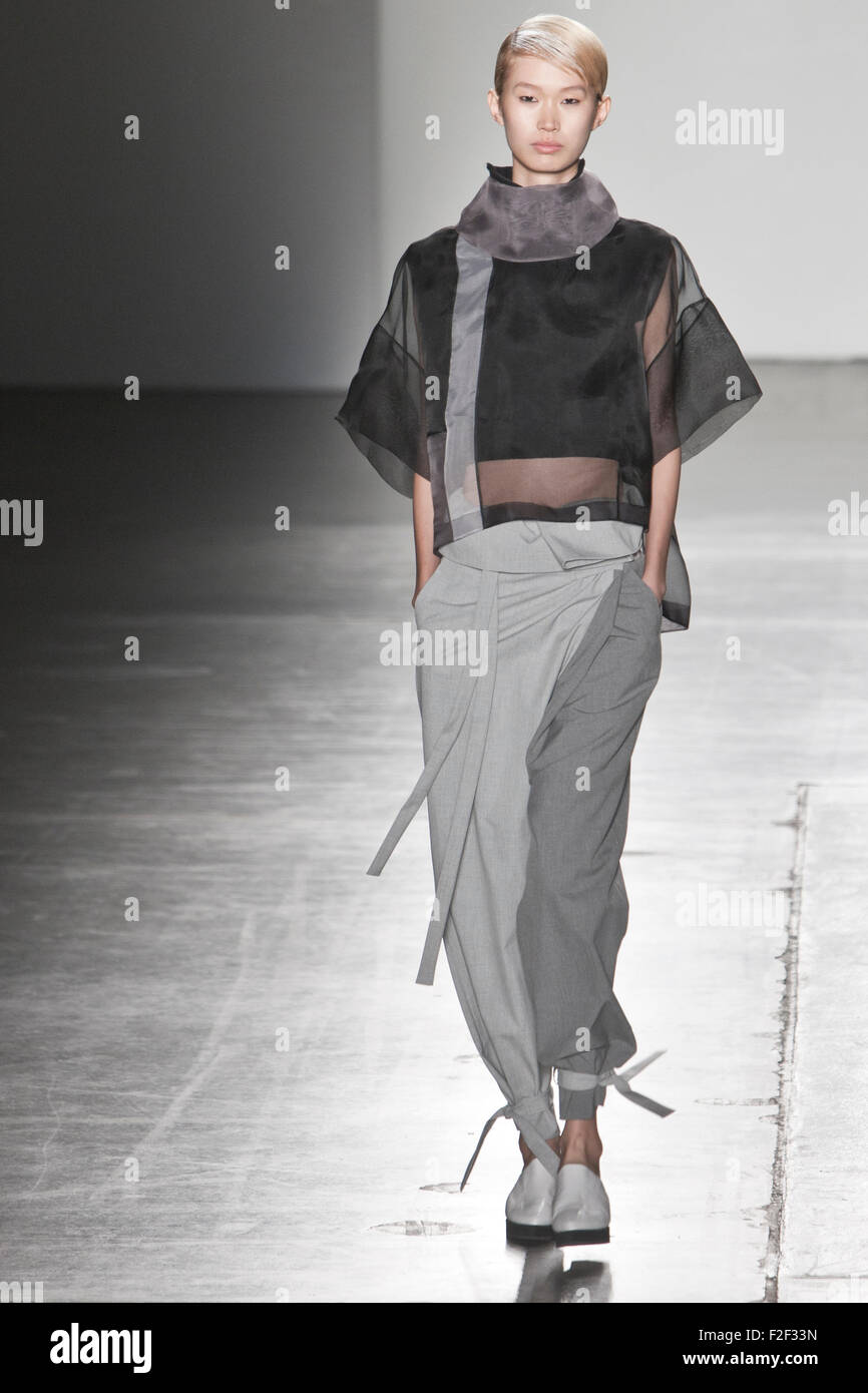 New York, USA. 16th September, 2015. Demoo Parkchoonmoo Spring Summer ...