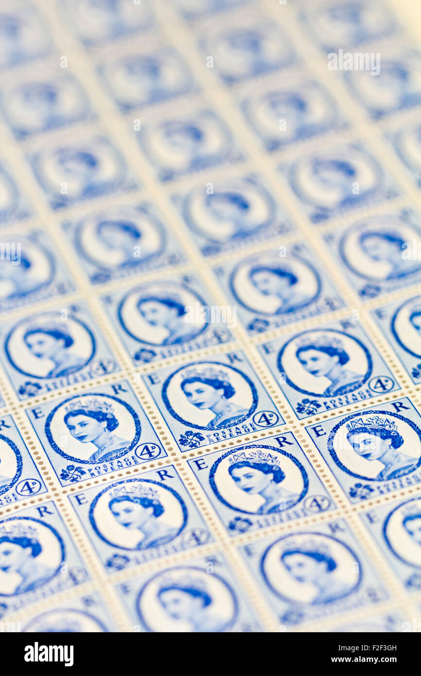 4d postage stamp hi-res stock photography and images - Alamy