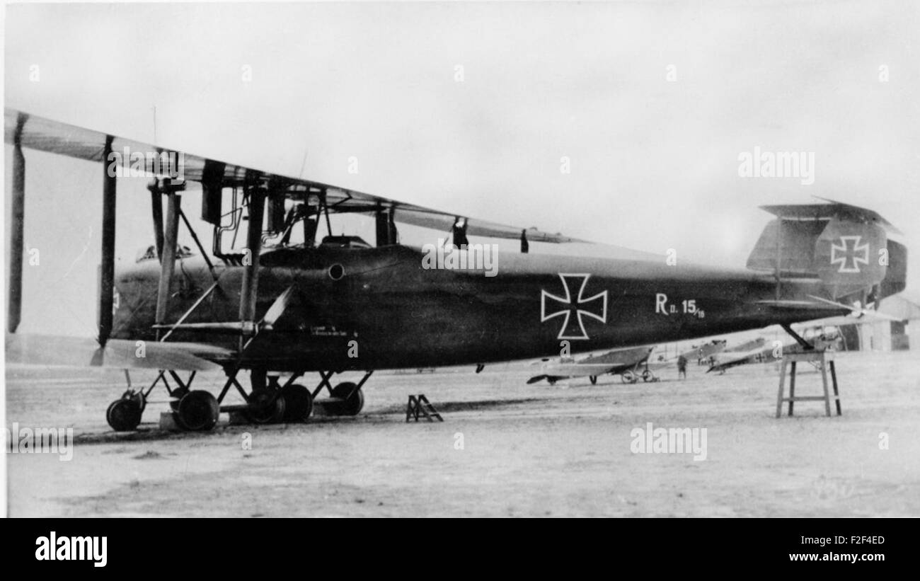 The DFW R II was a German reconnaissance aircraft used during World War ...