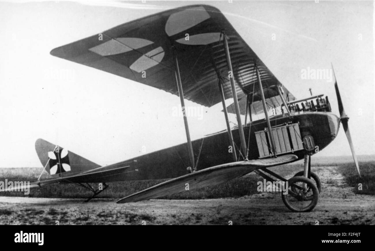The Germania B I, a German reconnaissance aircraft from World War I ...