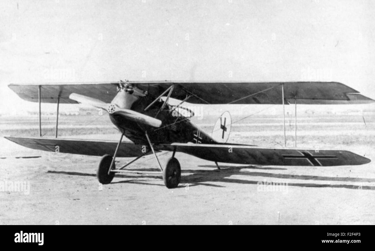 The Halberstadt CL IV was a German ground attack aircraft used during ...