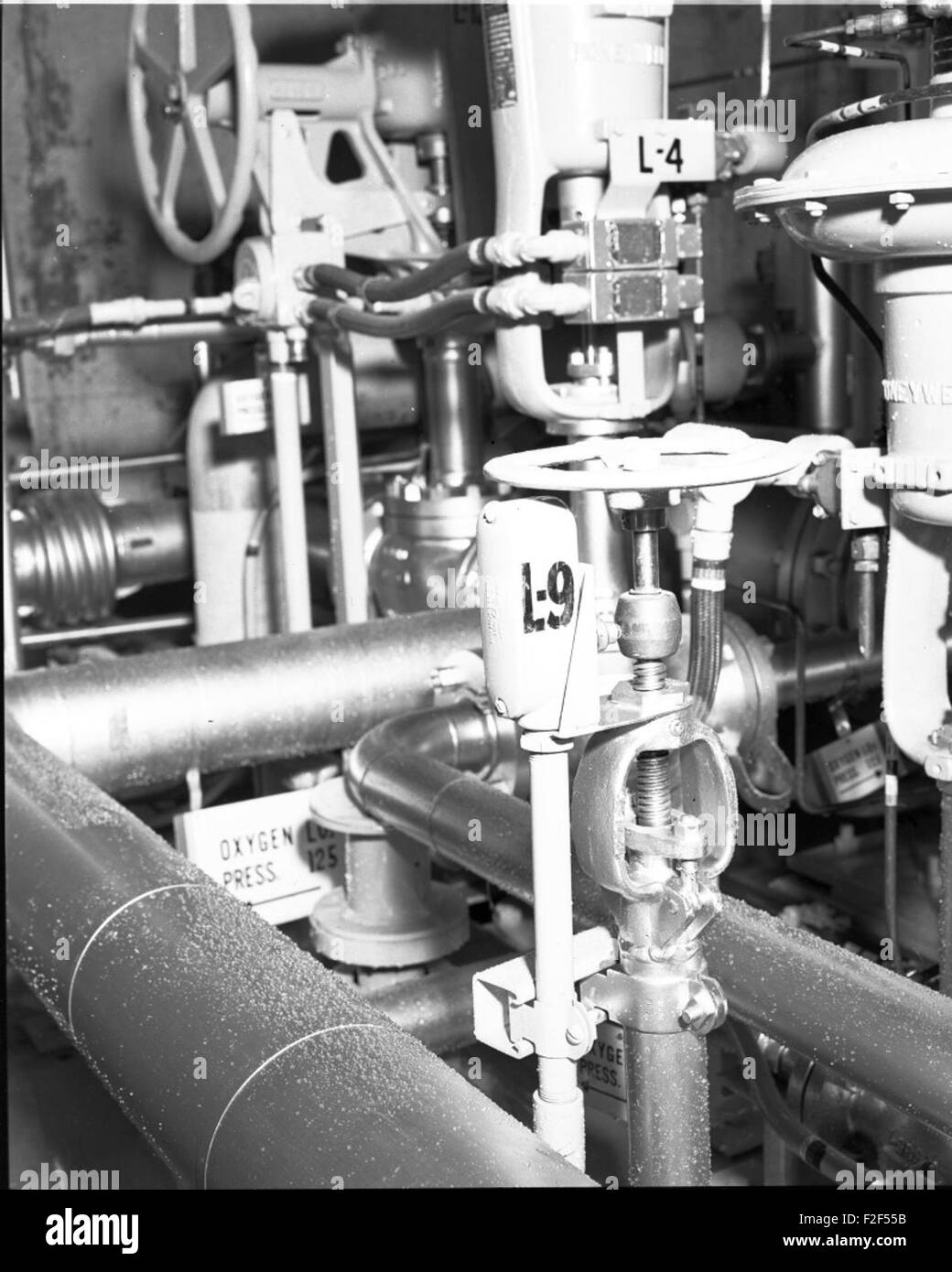 Critical components Black and White Stock Photos & Images - Alamy