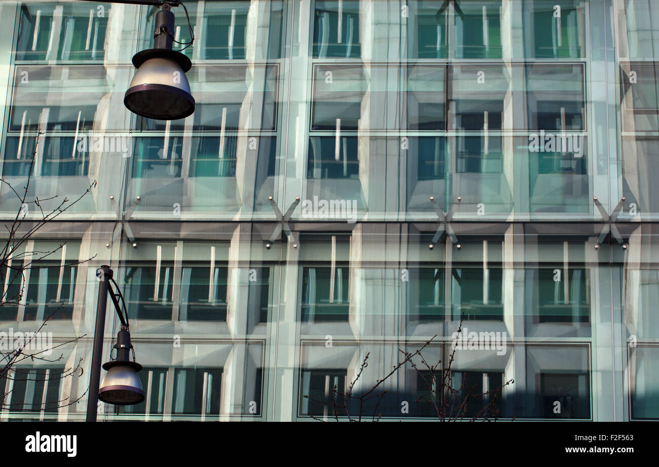 Office building facade modular hi-res stock photography and images - Alamy
