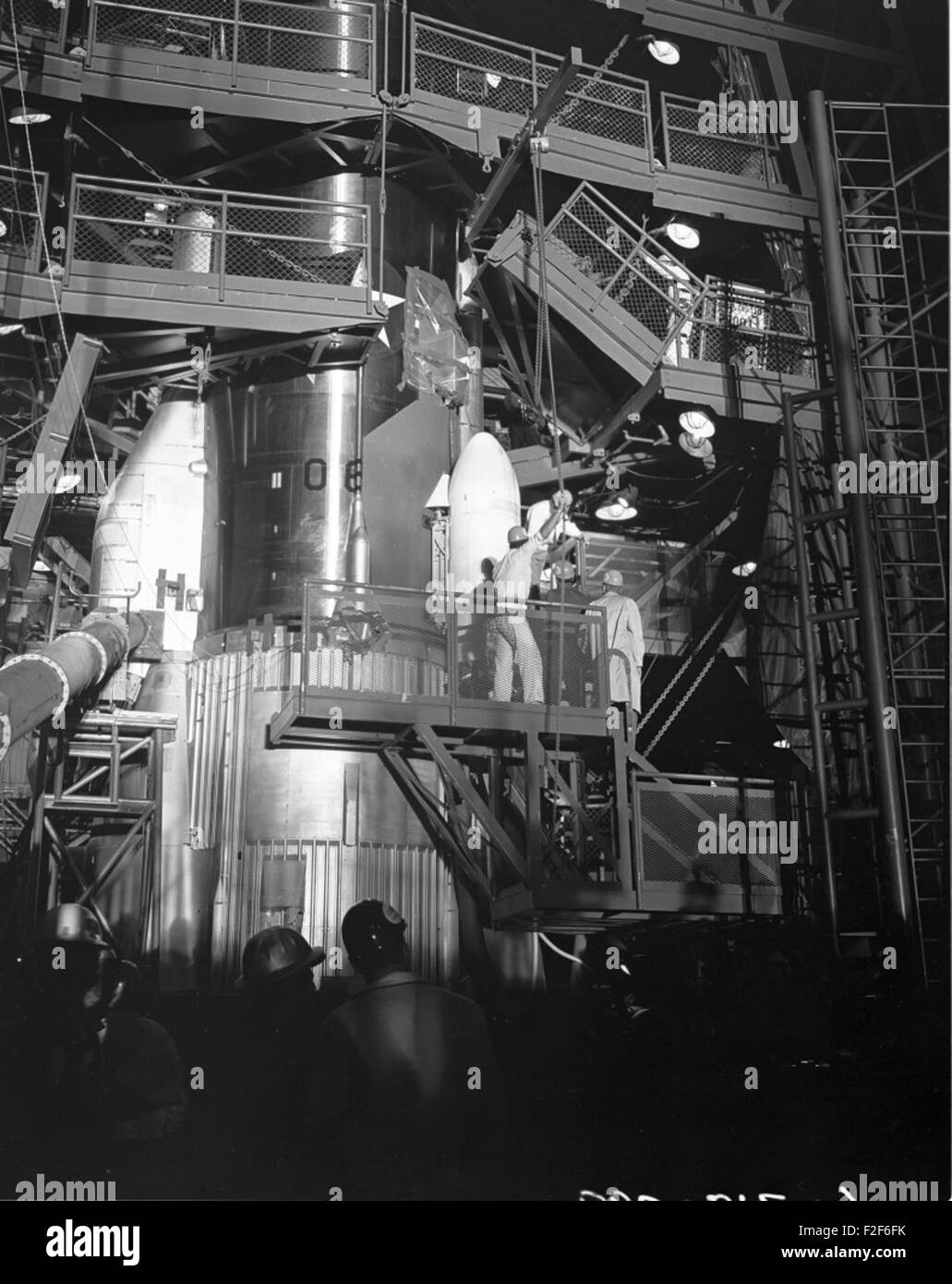 The Atlas 32E rocket features the installation of a piggyback pod for ...