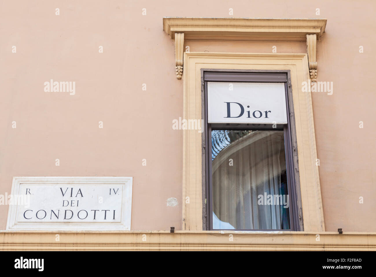 Dior rome sign hi-res stock photography and images - Alamy