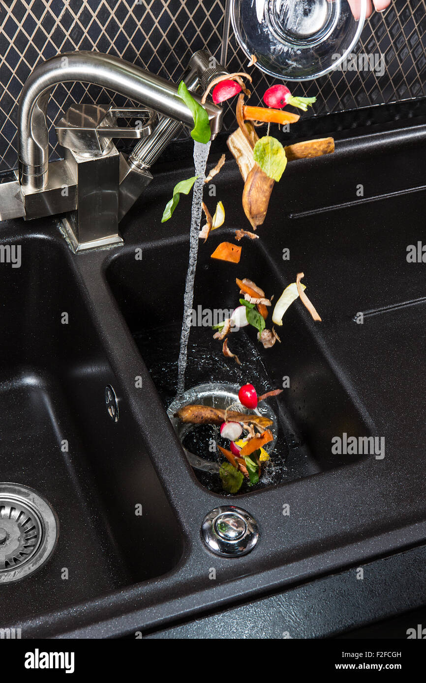Food waste disposer hi-res stock photography and images - Alamy