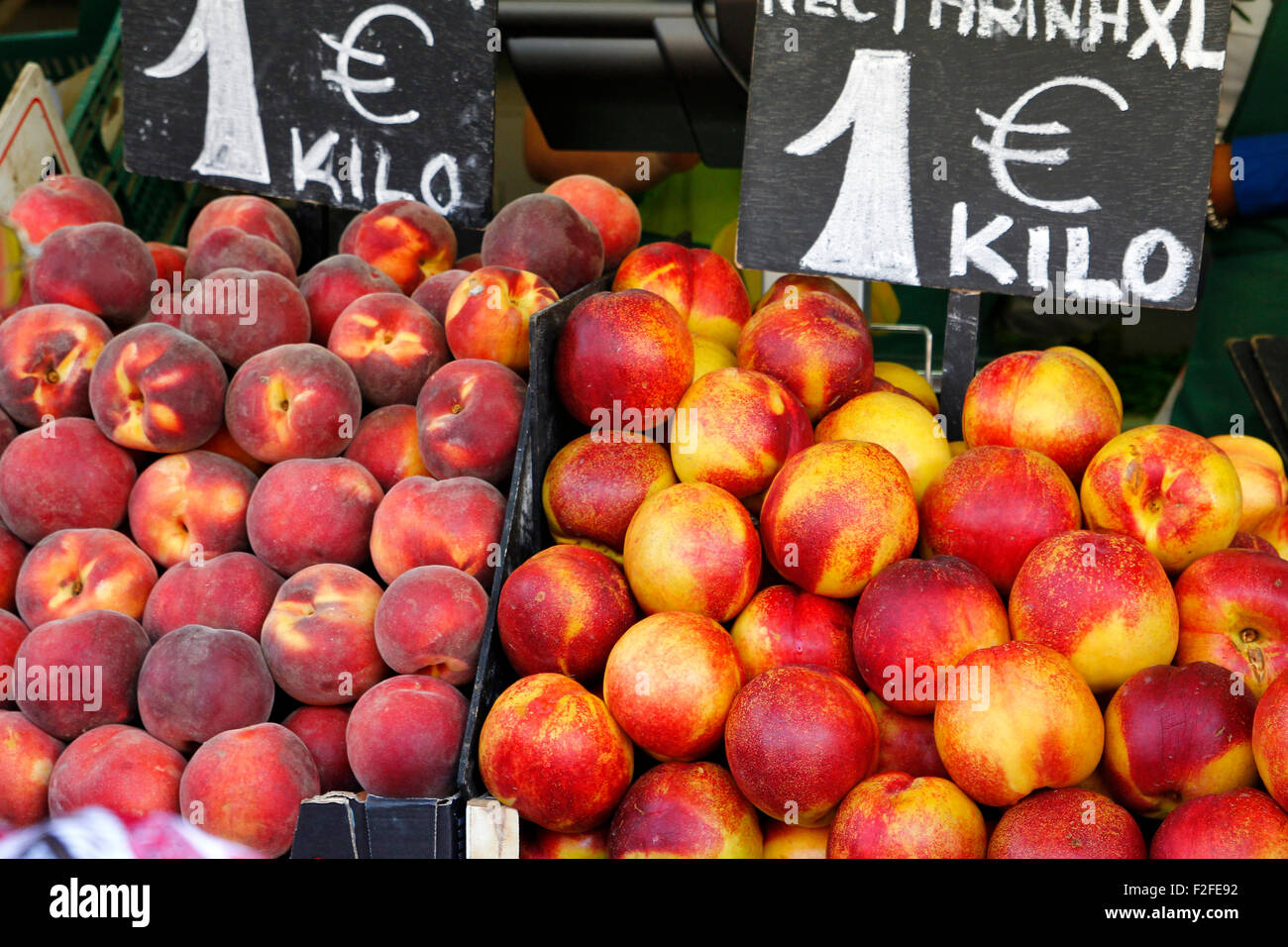 Healthy local fruit hi-res stock photography and images - Alamy