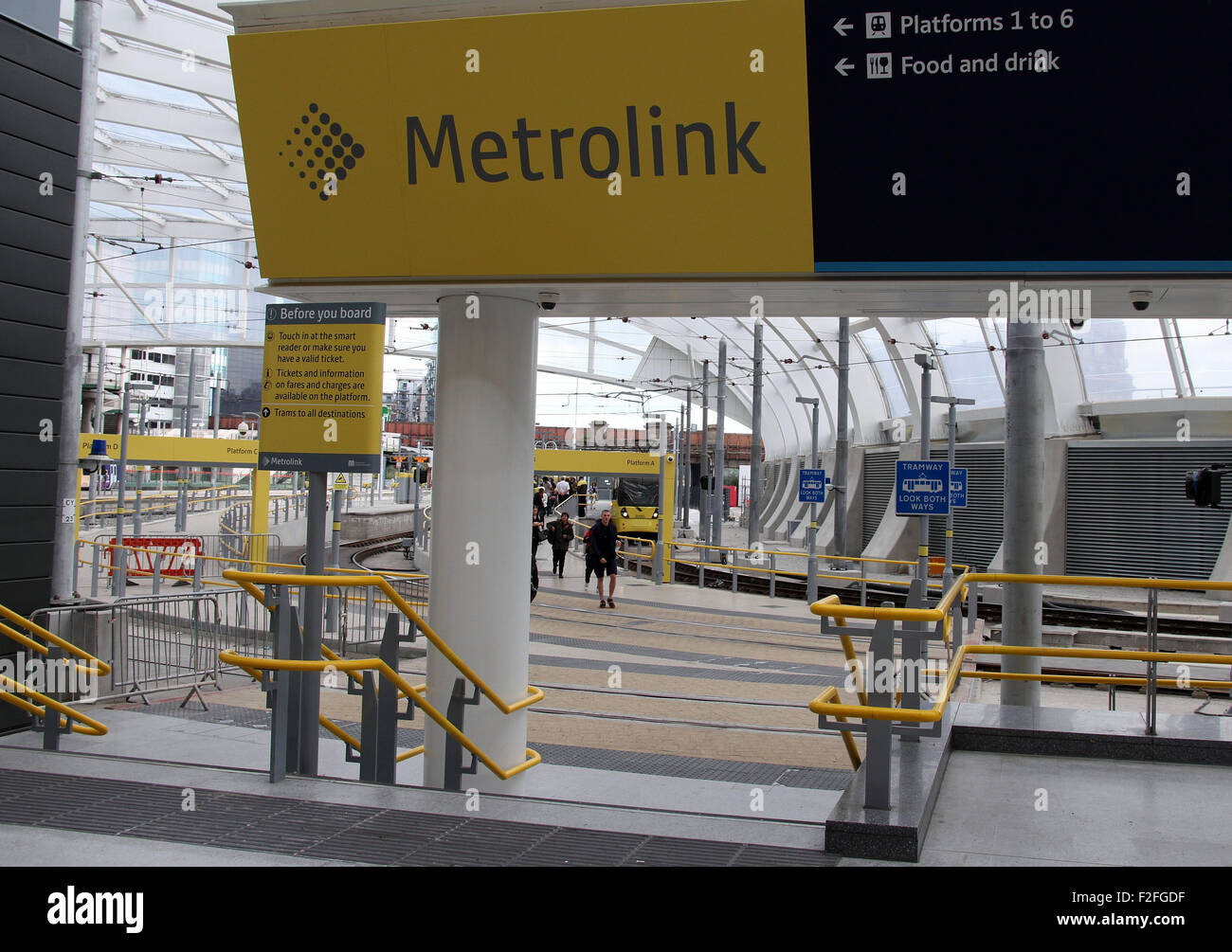 Manchester metrolink station platform hi-res stock photography and ...