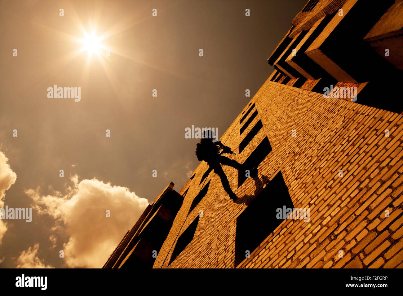 rappeling with weapons Stock Photo - Alamy