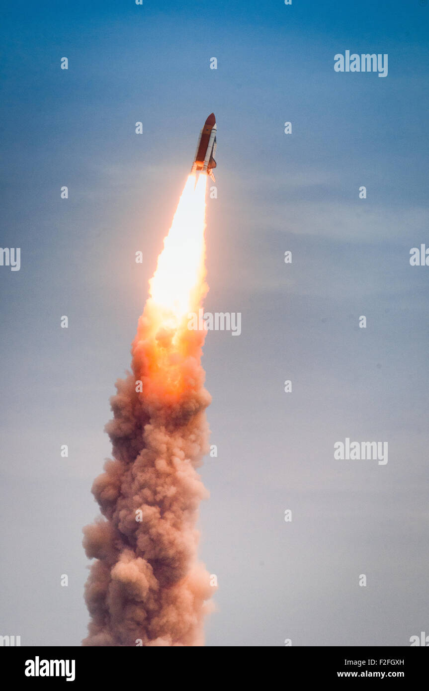 Launch of Atlantis STS-135 at NASA Kennedy Space Center, Cape Canaveral ...