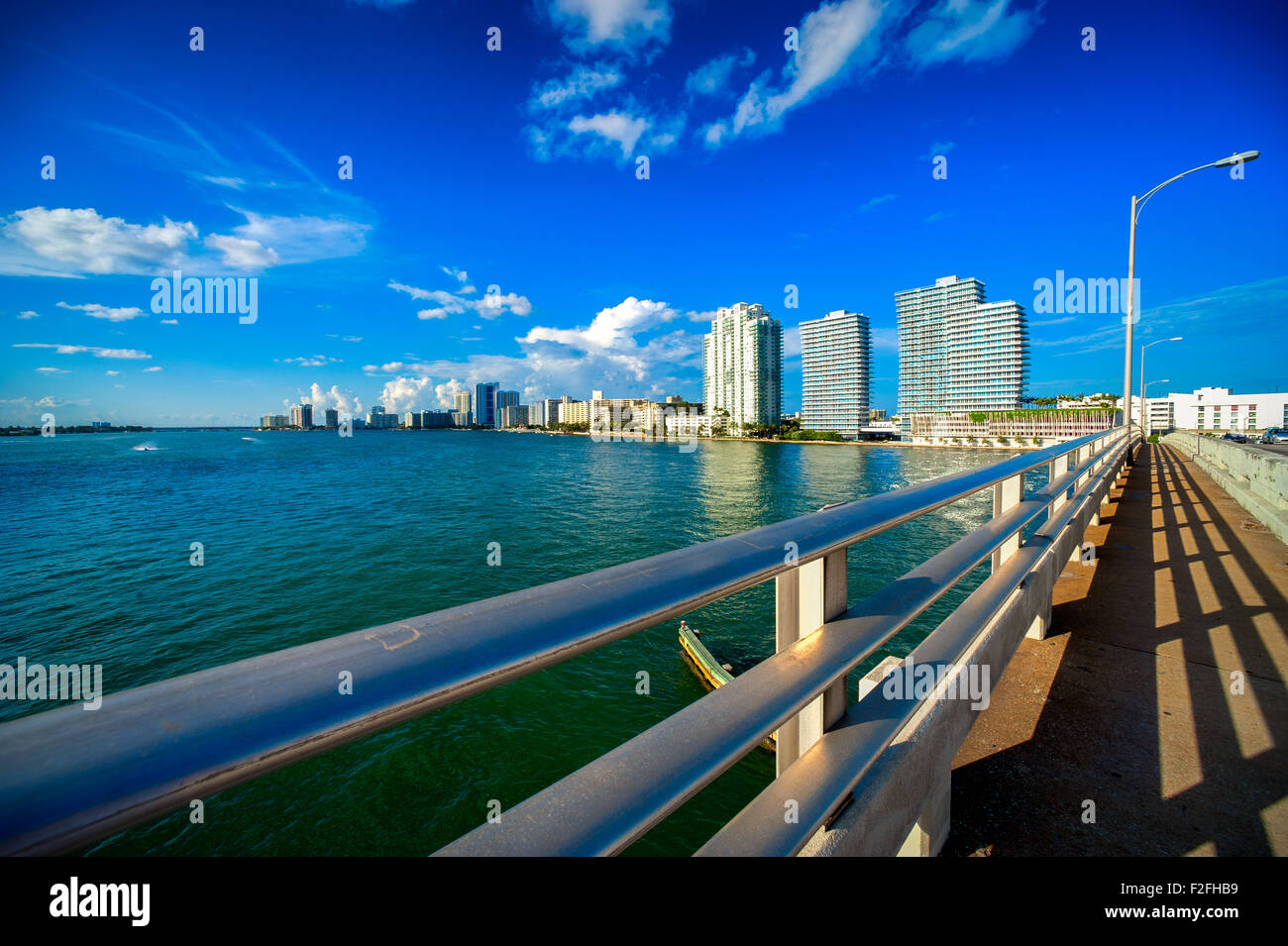 Macarthur causeway and miami skyline hi-res stock photography and ...