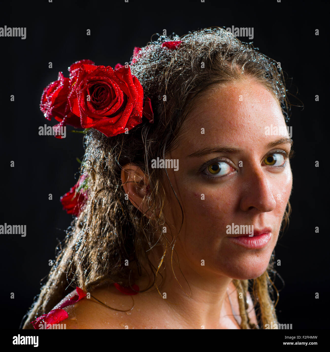 Adorned head hi-res stock photography and images - Alamy