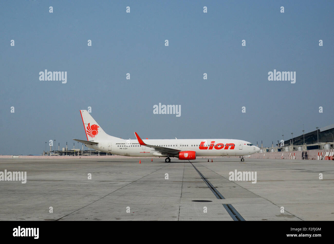 indonesia Airlines, Lion Air twin jet Boeing 737-900 ER Stock Photo - Alamy