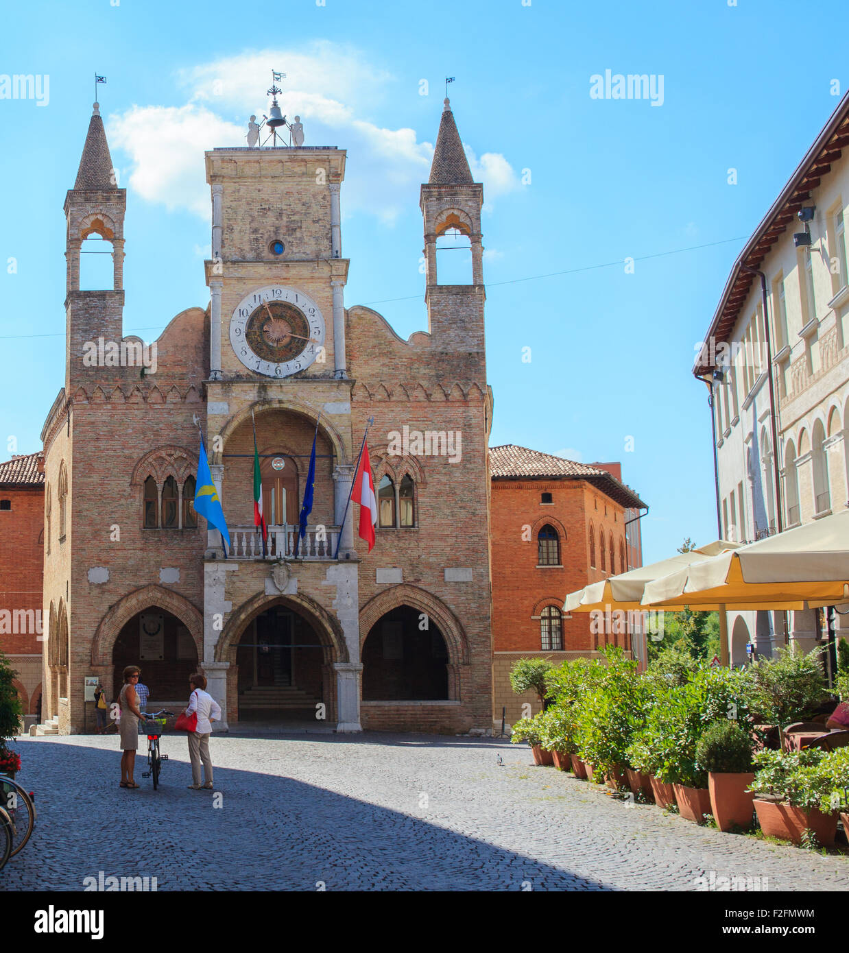 View of the Loggia comunale, town hall in Pordenone Stock Photo - Alamy