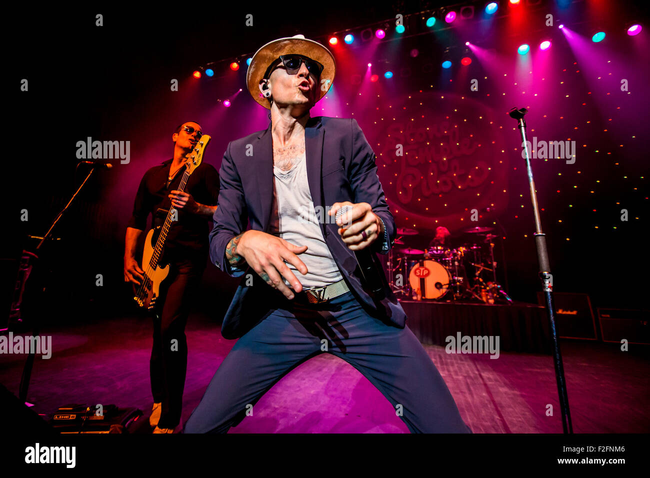 Detroit, Michigan, USA. 16th Sep, 2015. CHESTER BENNINGTON, new front ...