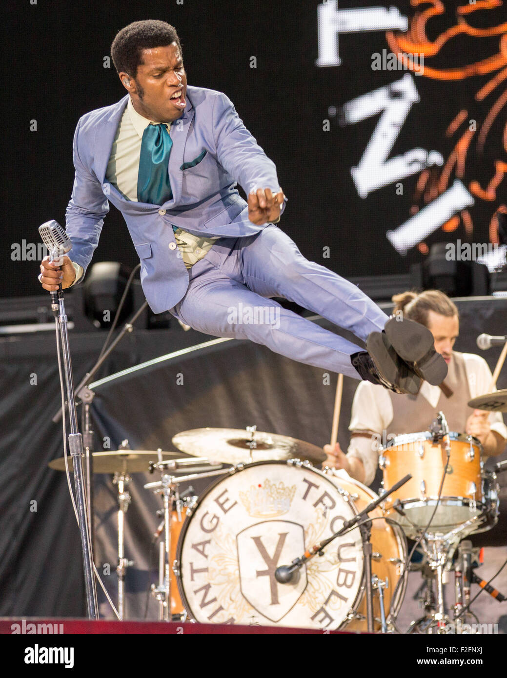 Chicago, Illinois, USA. 15th Sep, 2015. Singer TY TAYLOR of Vintage ...