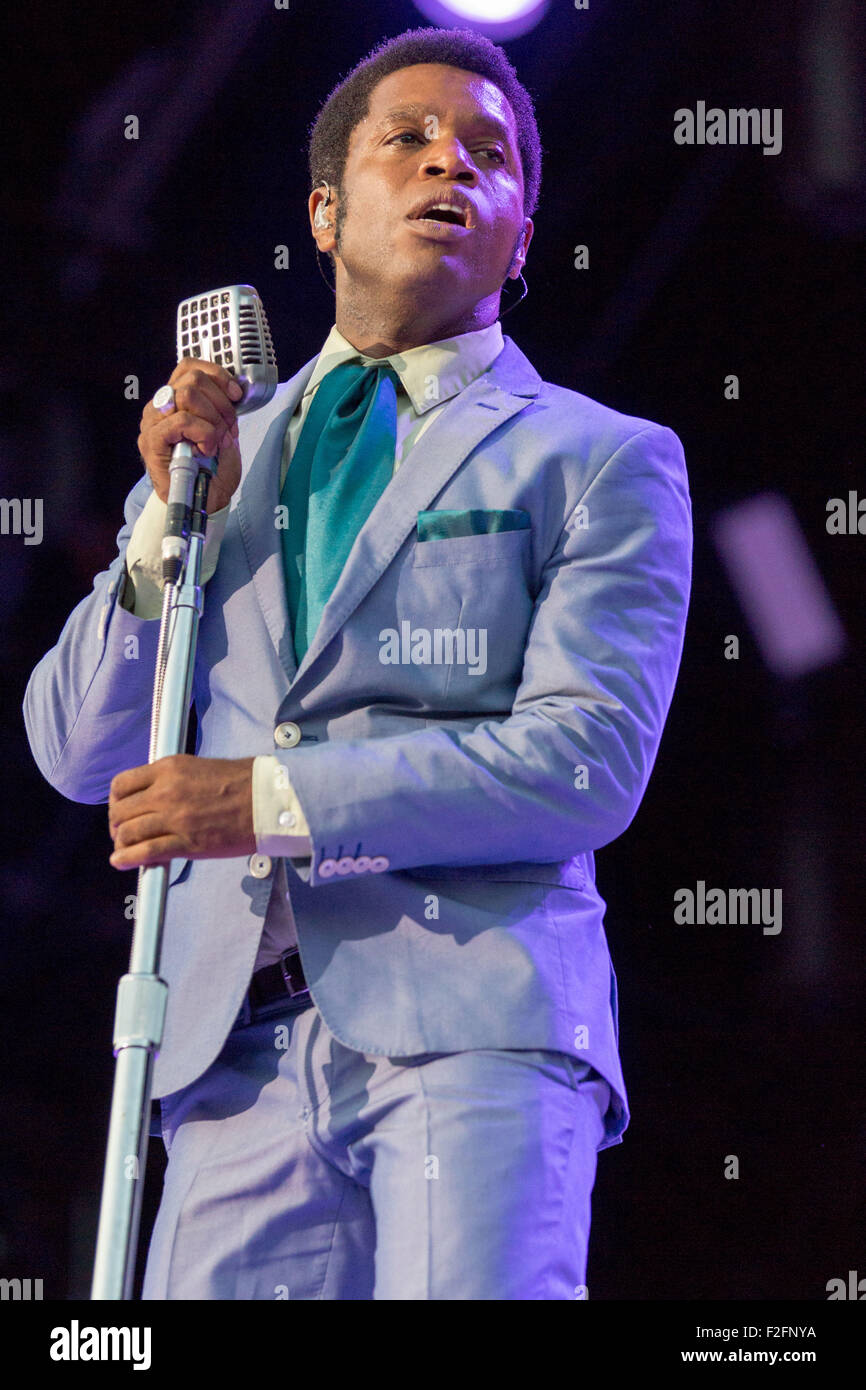 Chicago, Illinois, USA. 15th Sep, 2015. Singer TY TAYLOR of Vintage ...