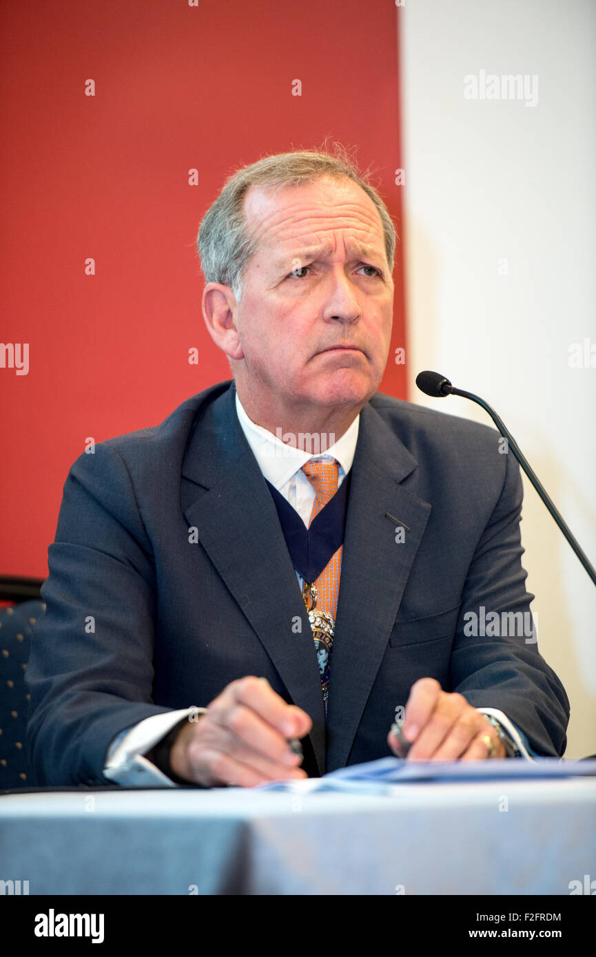 The lord mayor alderman alan yarrow hi-res stock photography and images ...
