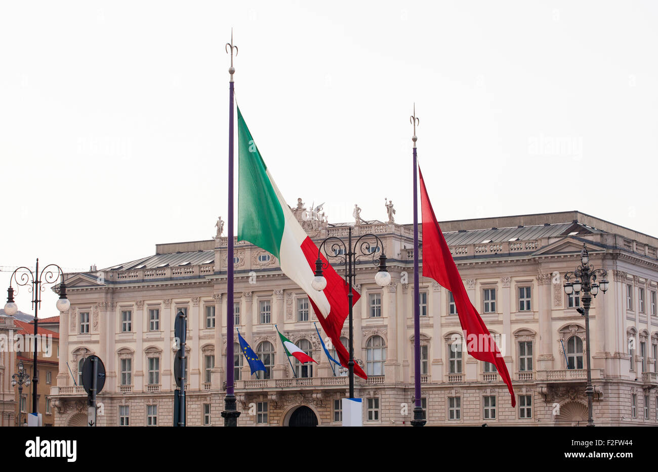 Banner blowing in wind hi-res stock photography and images - Alamy