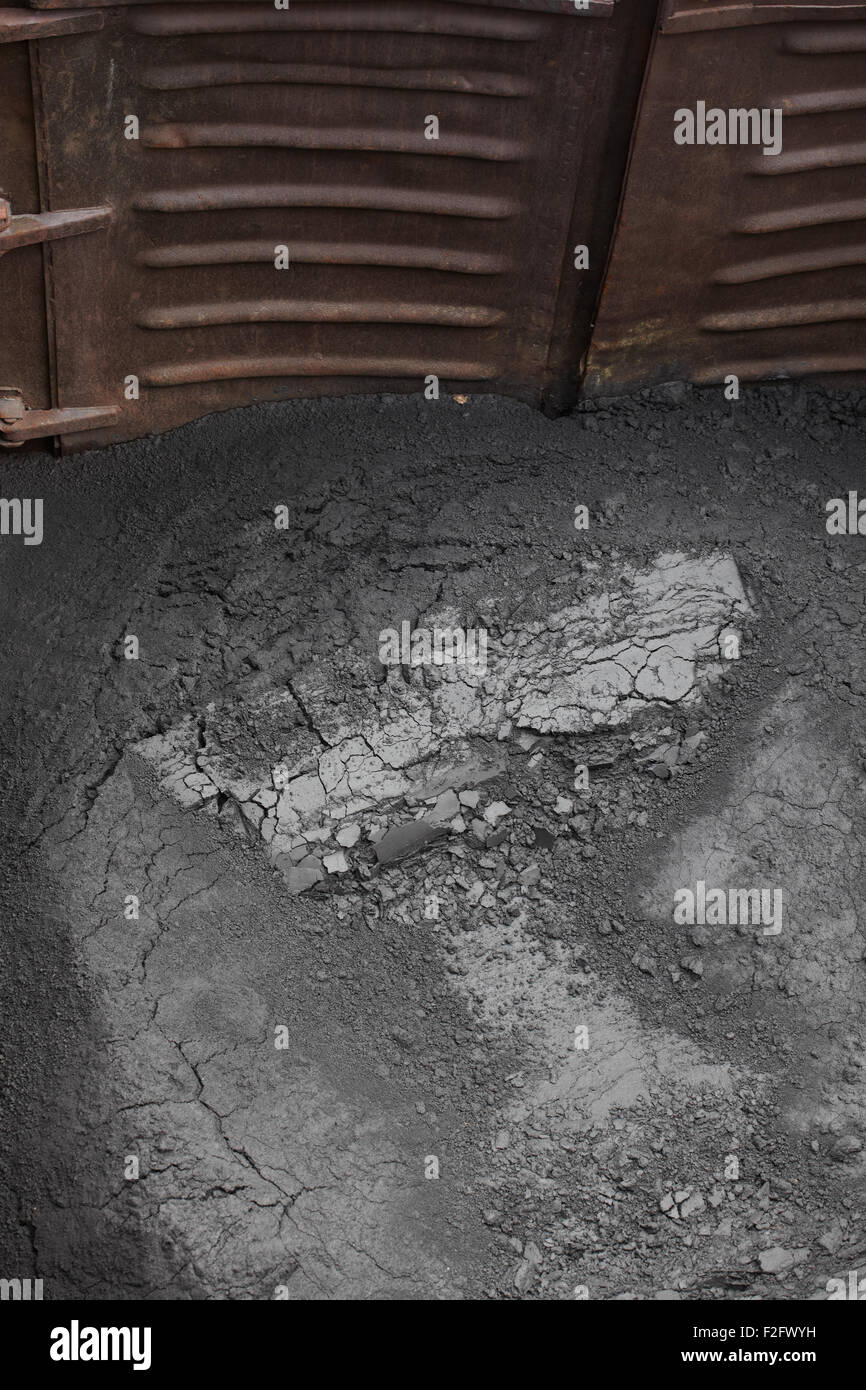 Photo of gray Coal powder Stock Photo - Alamy