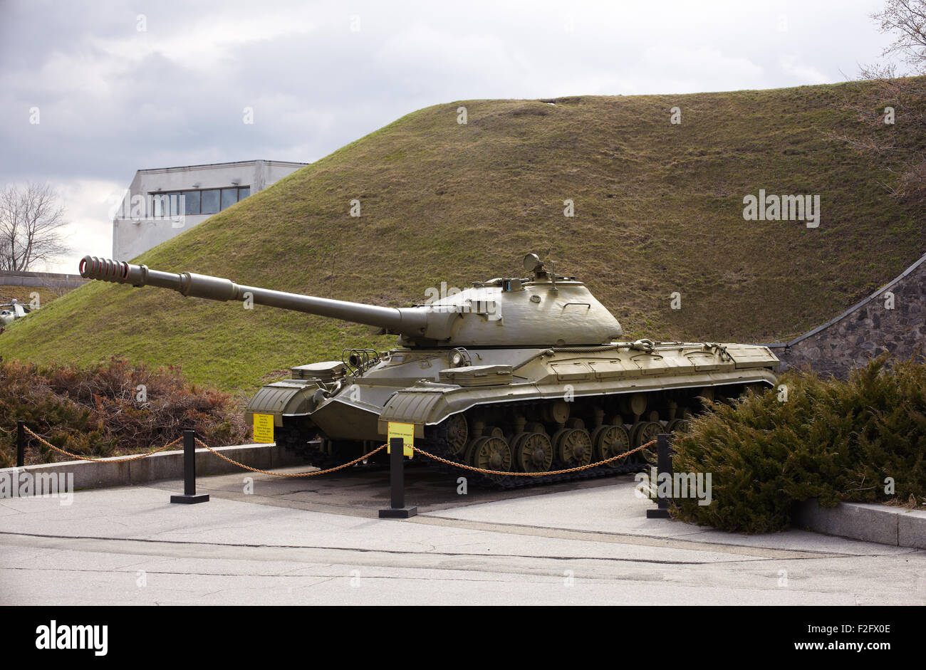 Russian t55 tank hi-res stock photography and images - Alamy