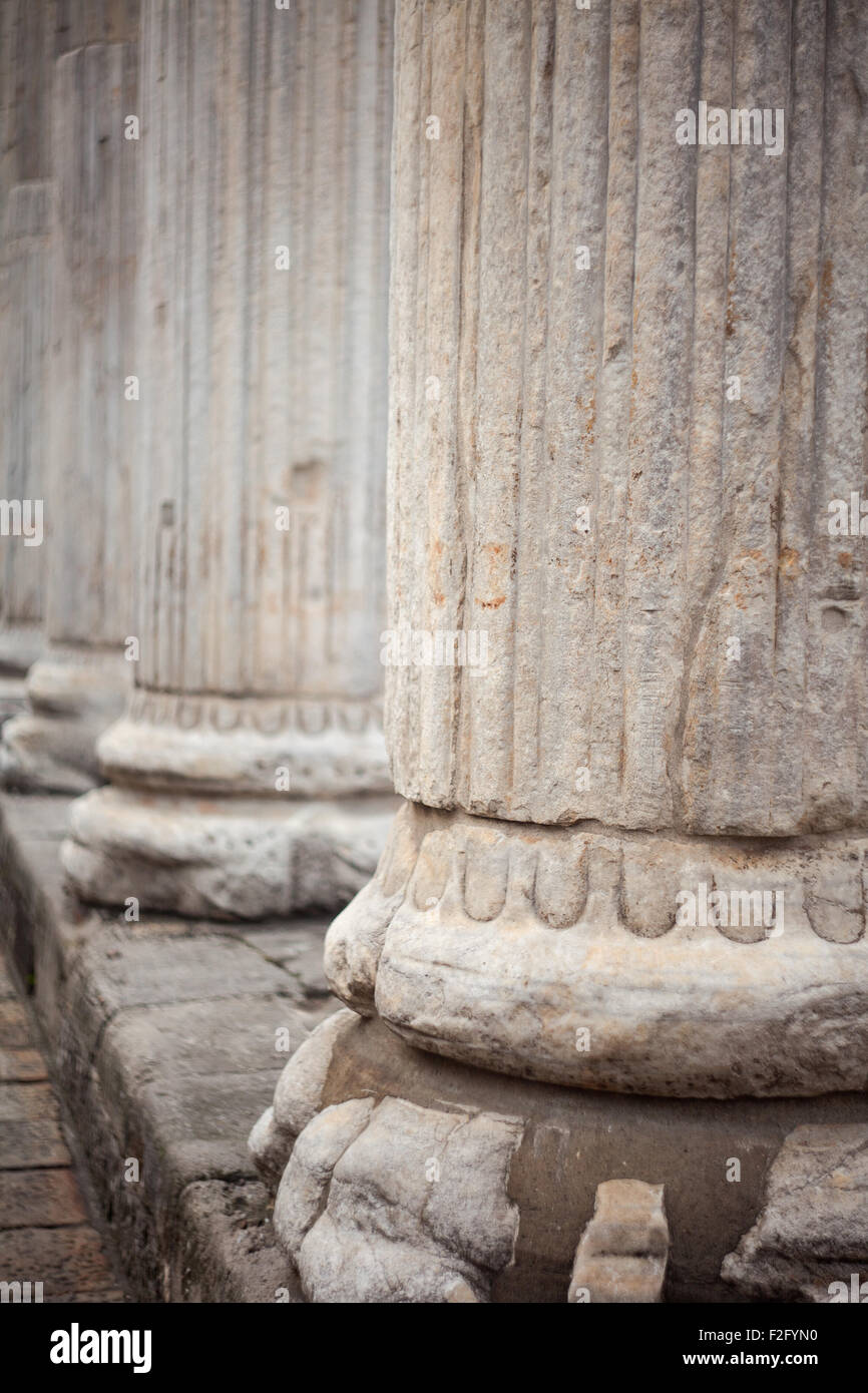 Close up of roman columns of San Lorenzo in Milan Stock Photo - Alamy