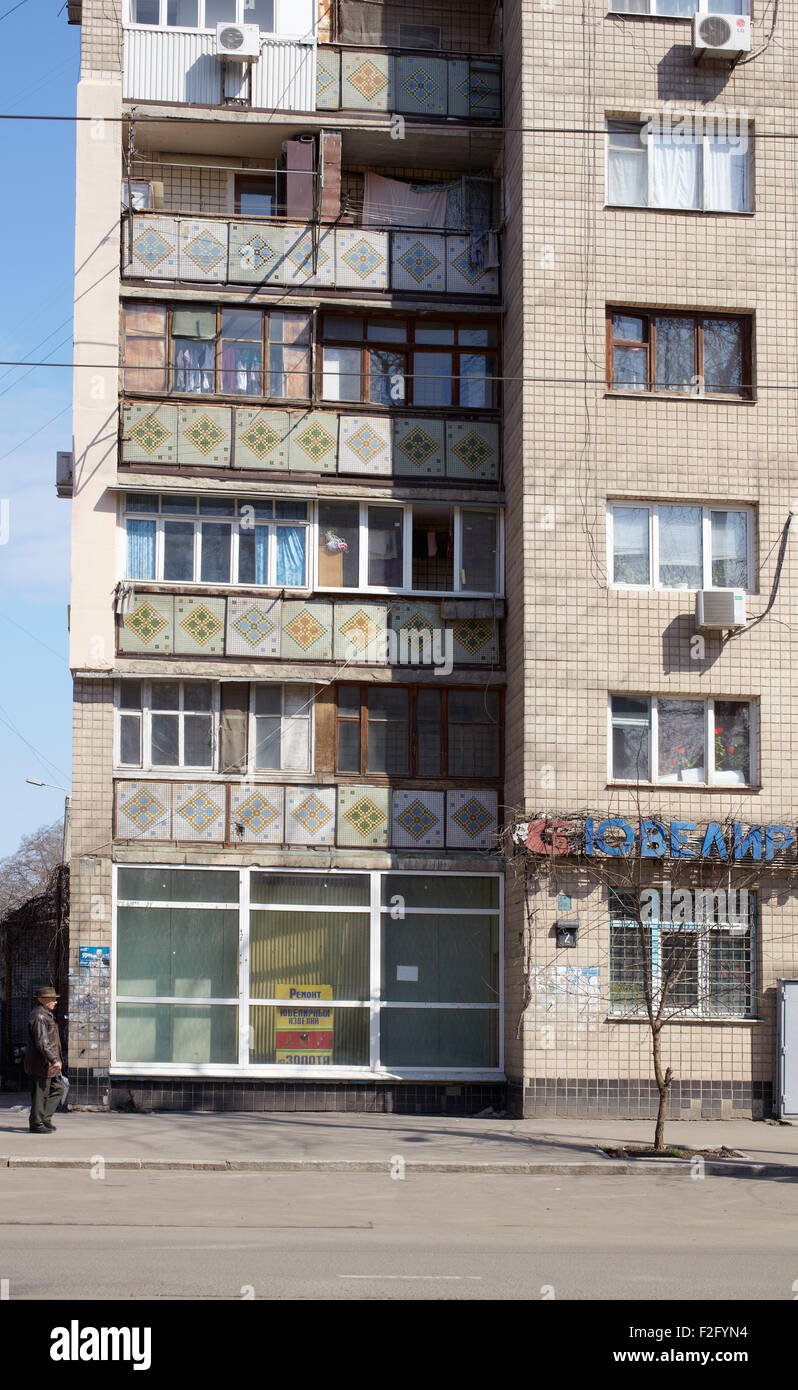 Soviet era apartment building hi-res stock photography and images - Alamy