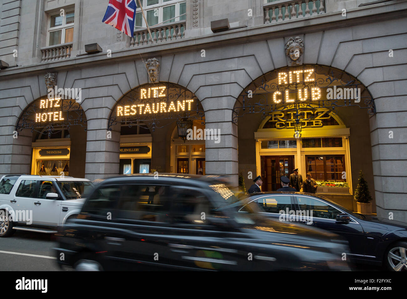 The ritz hotel london construction hi-res stock photography and images ...