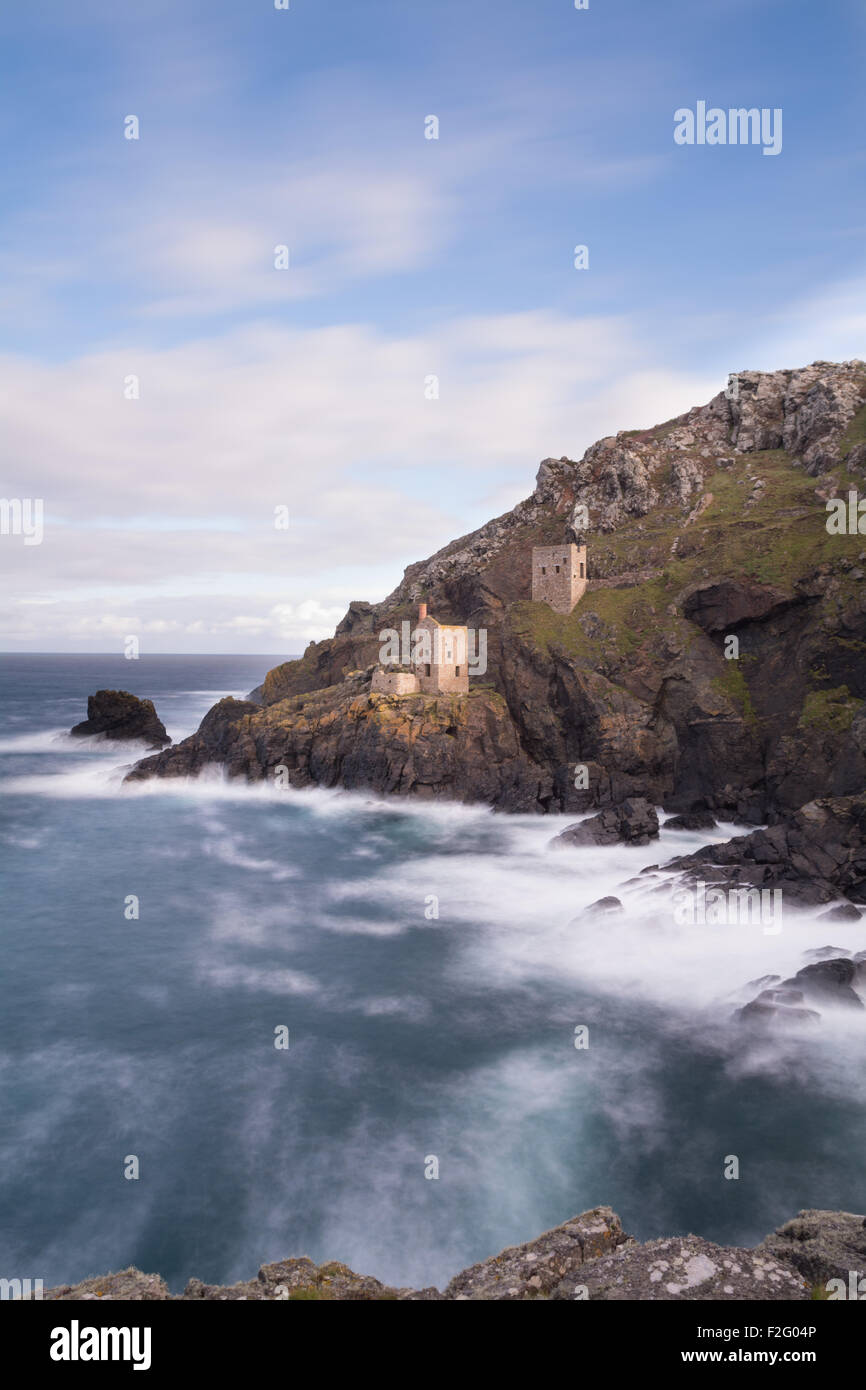 Botallack, Cornwall, UK. 18th September 2015. UK Weather. Clouds ...