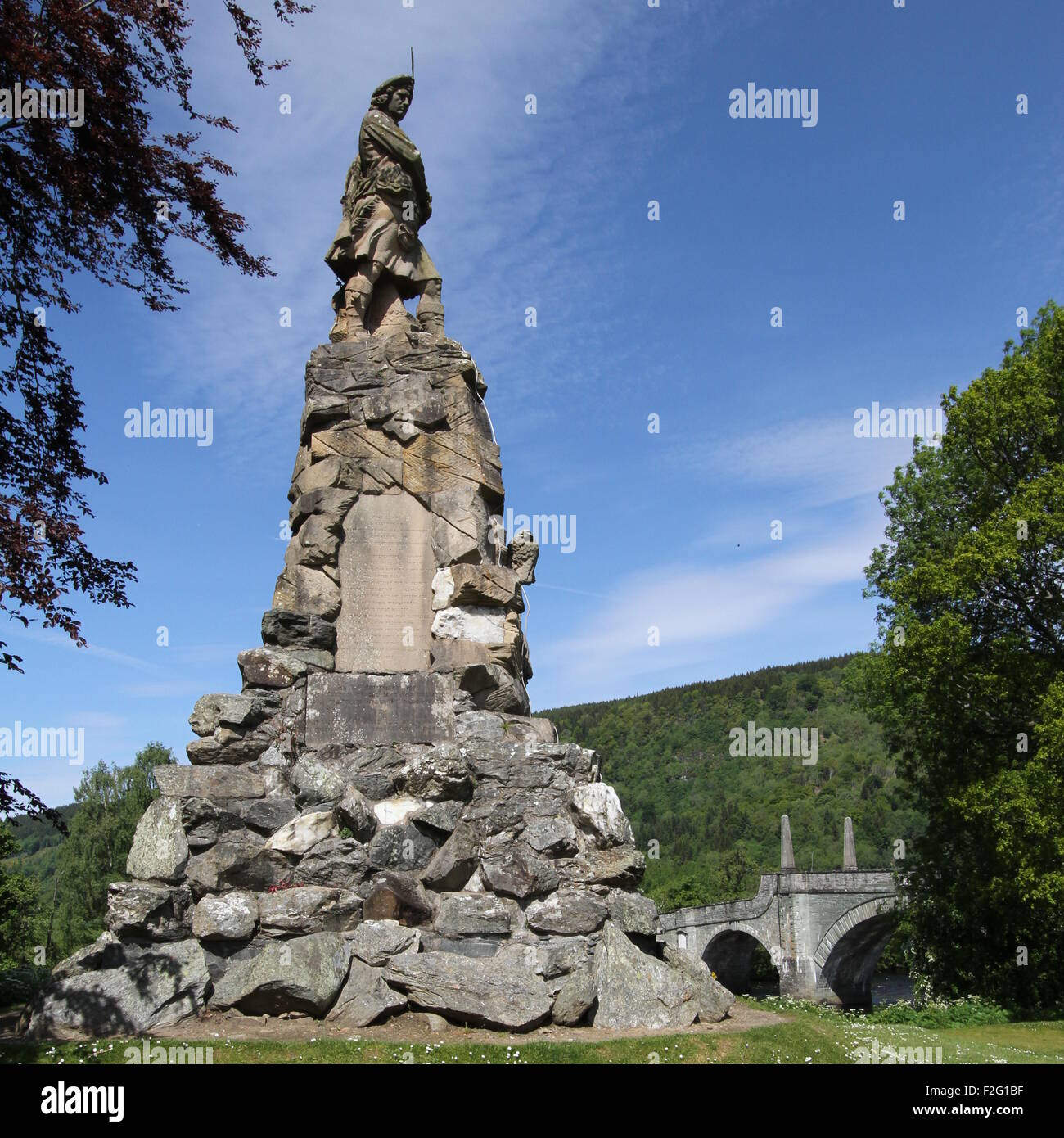 Black watch memorial aberfeldy hi-res stock photography and images - Alamy