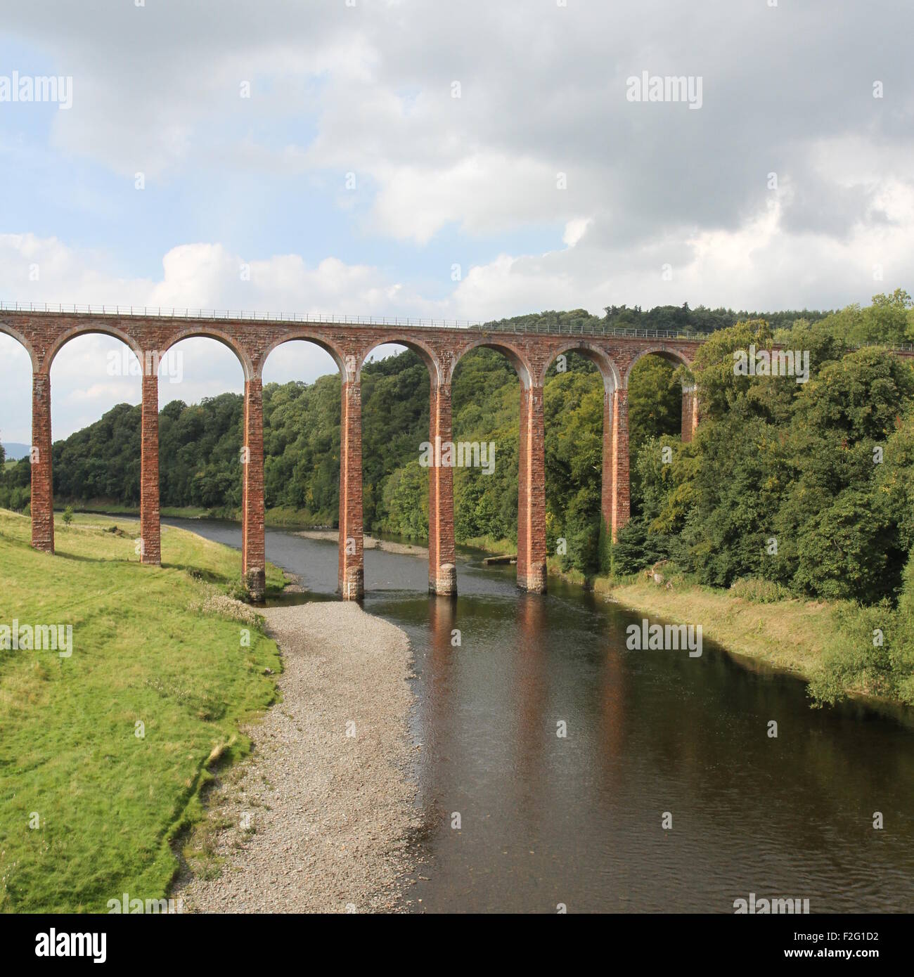 Leaderfoot viaduct hi-res stock photography and images - Alamy