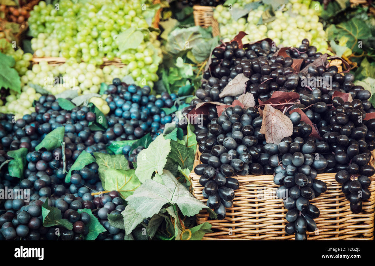 Various grape varieties hi-res stock photography and images - Alamy
