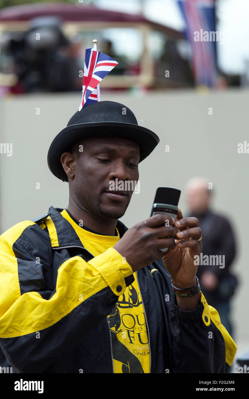 Greater london countryside and person hi-res stock photography and ...