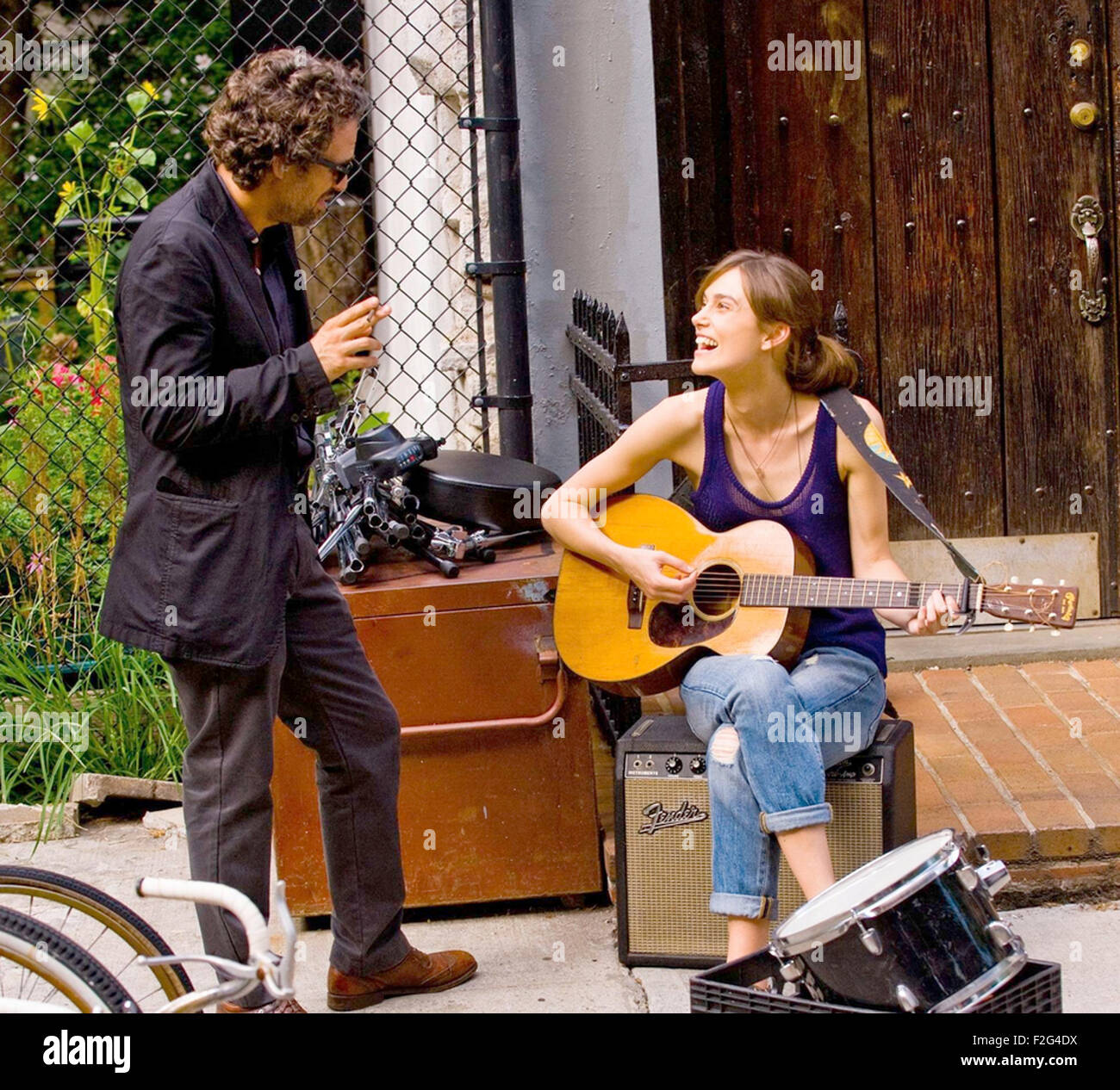 BEGIN AGAIN 2013 Weinstein Company film with Keira Knightley and Mark Ruffalo Stock Photo - Alamy