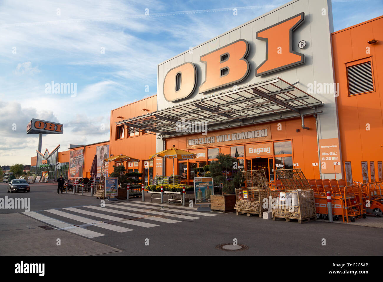 Obi diy store germany hi-res stock photography and images - Alamy