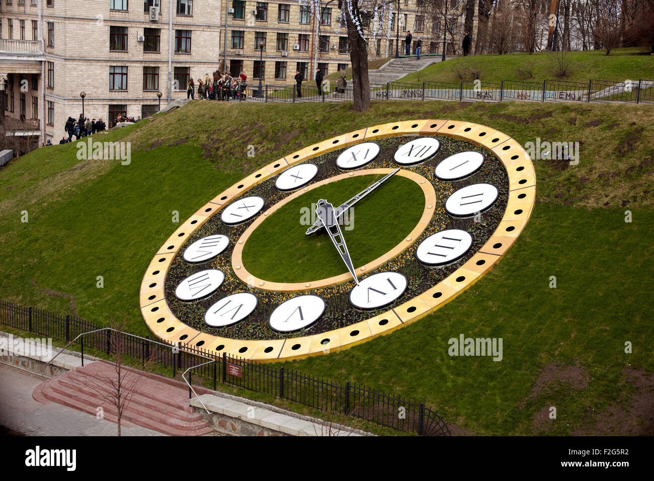 Flowerbed clock in Kiev, Ukraine Stock Photo - Alamy