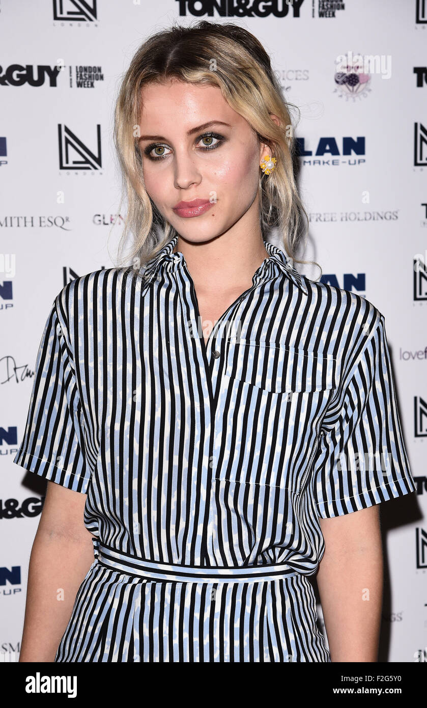 London, UK. Billie JD Porter at Lan Nguyen-Grealis: Art and Makeup Book ...