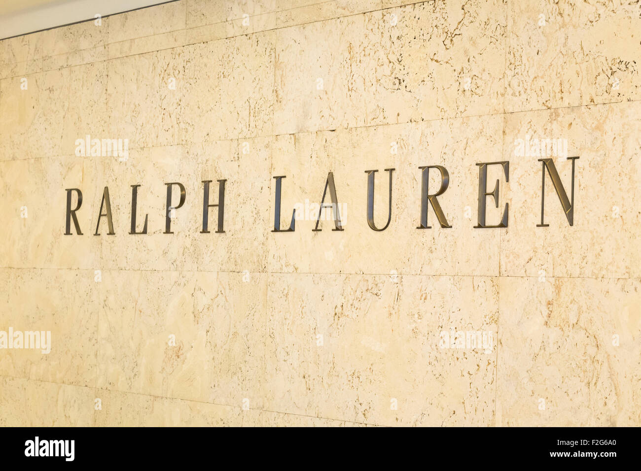 Ralph hi-res stock photography and images - Alamy