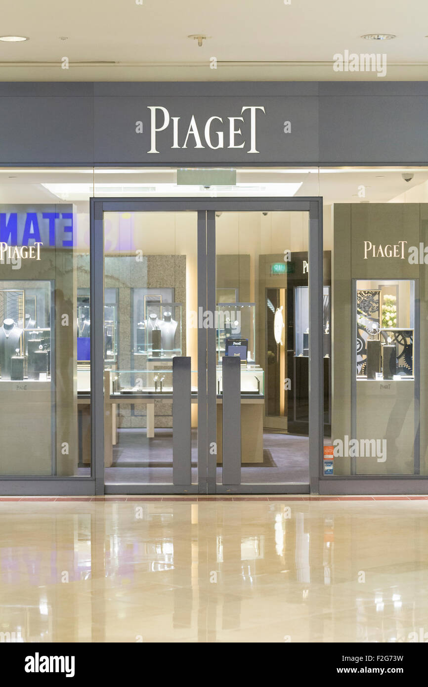 Piaget hi-res stock photography and images - Alamy