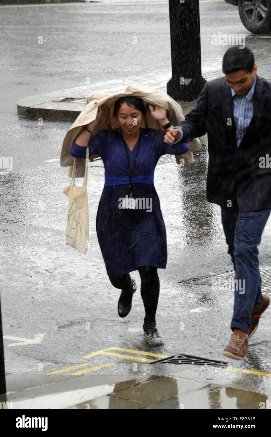 London, UK, 18 September 2015. UK Weather: Heavy rain in central London ...