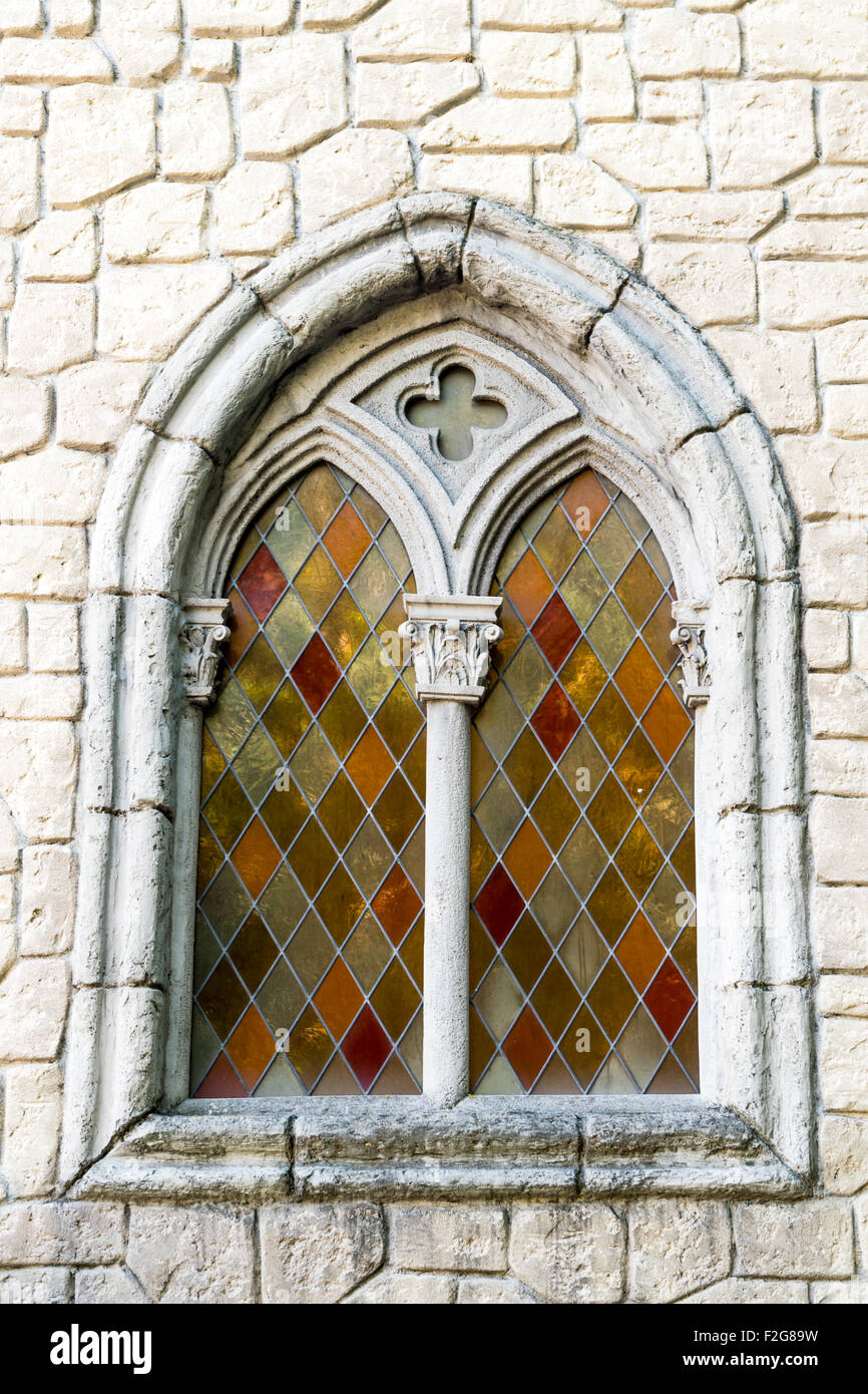 Medieval architectural window detail hi-res stock photography and ...