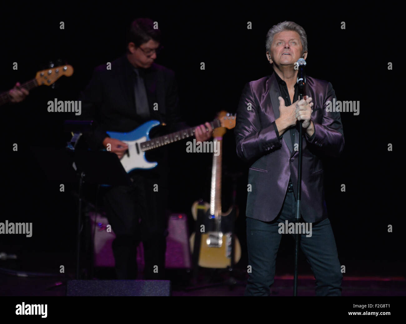 Peter cetera chicago hi-res stock photography and images - Alamy