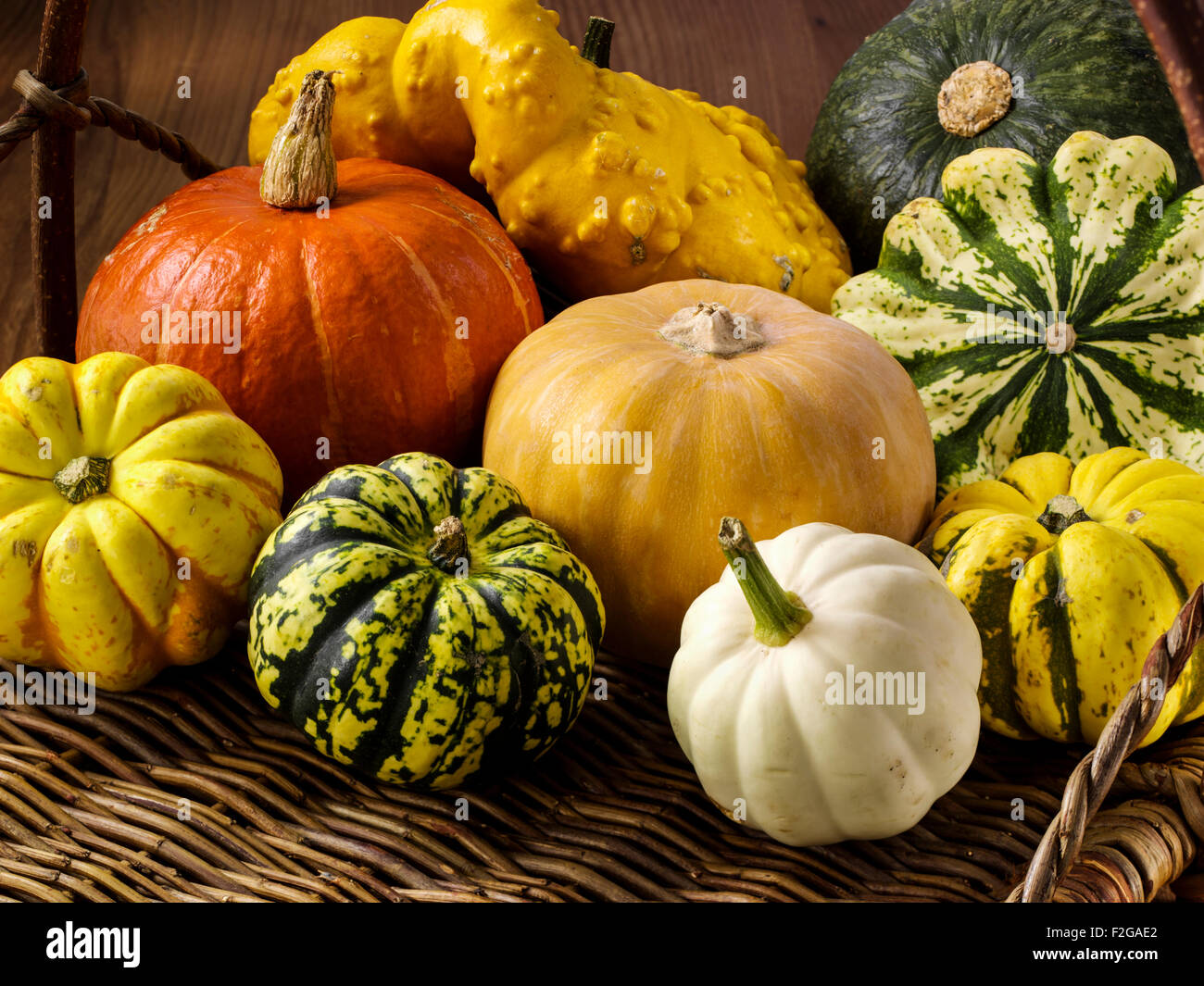 Group of squashes hi-res stock photography and images - Alamy