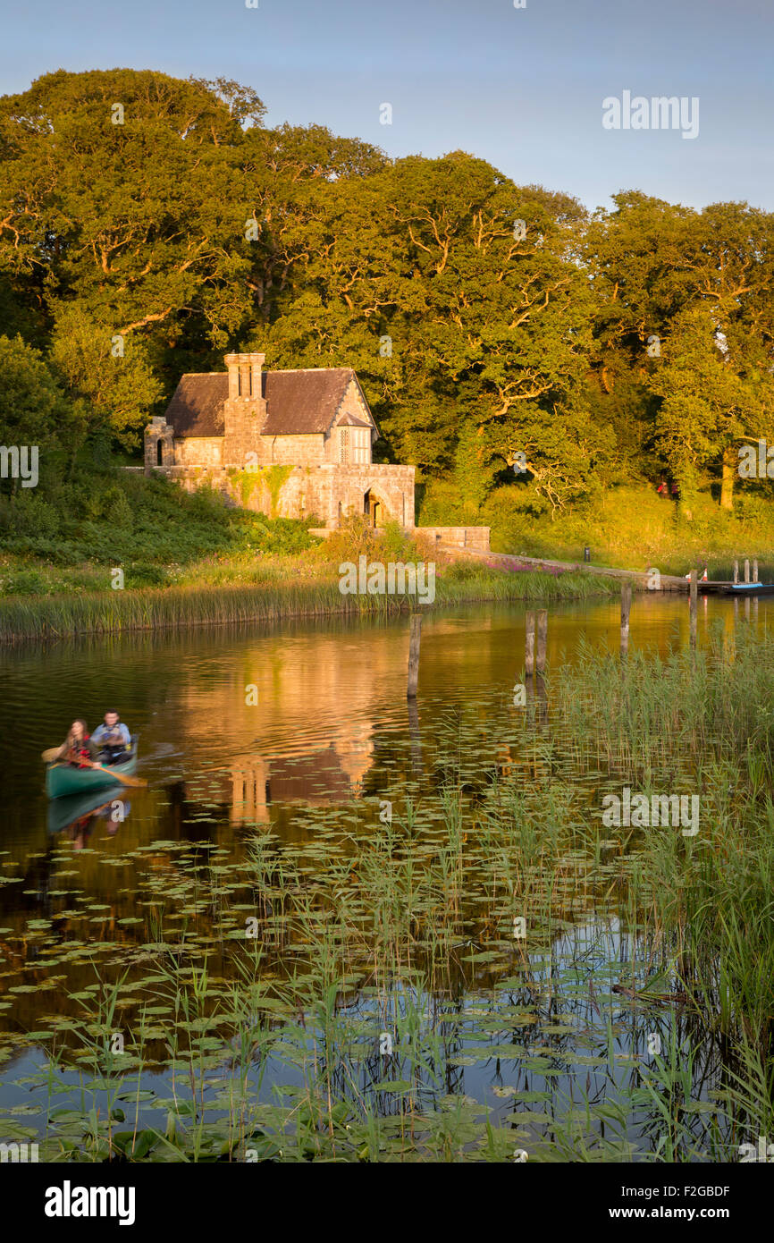 Lough erne boat building hi-res stock photography and images - Alamy