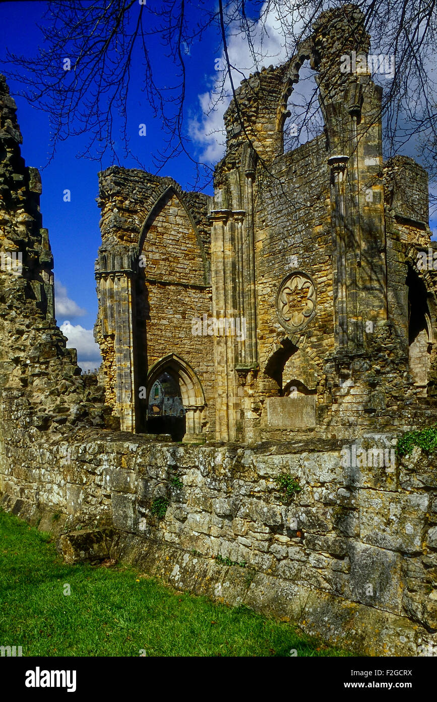 Abbey ruins kent bayham hi-res stock photography and images - Alamy