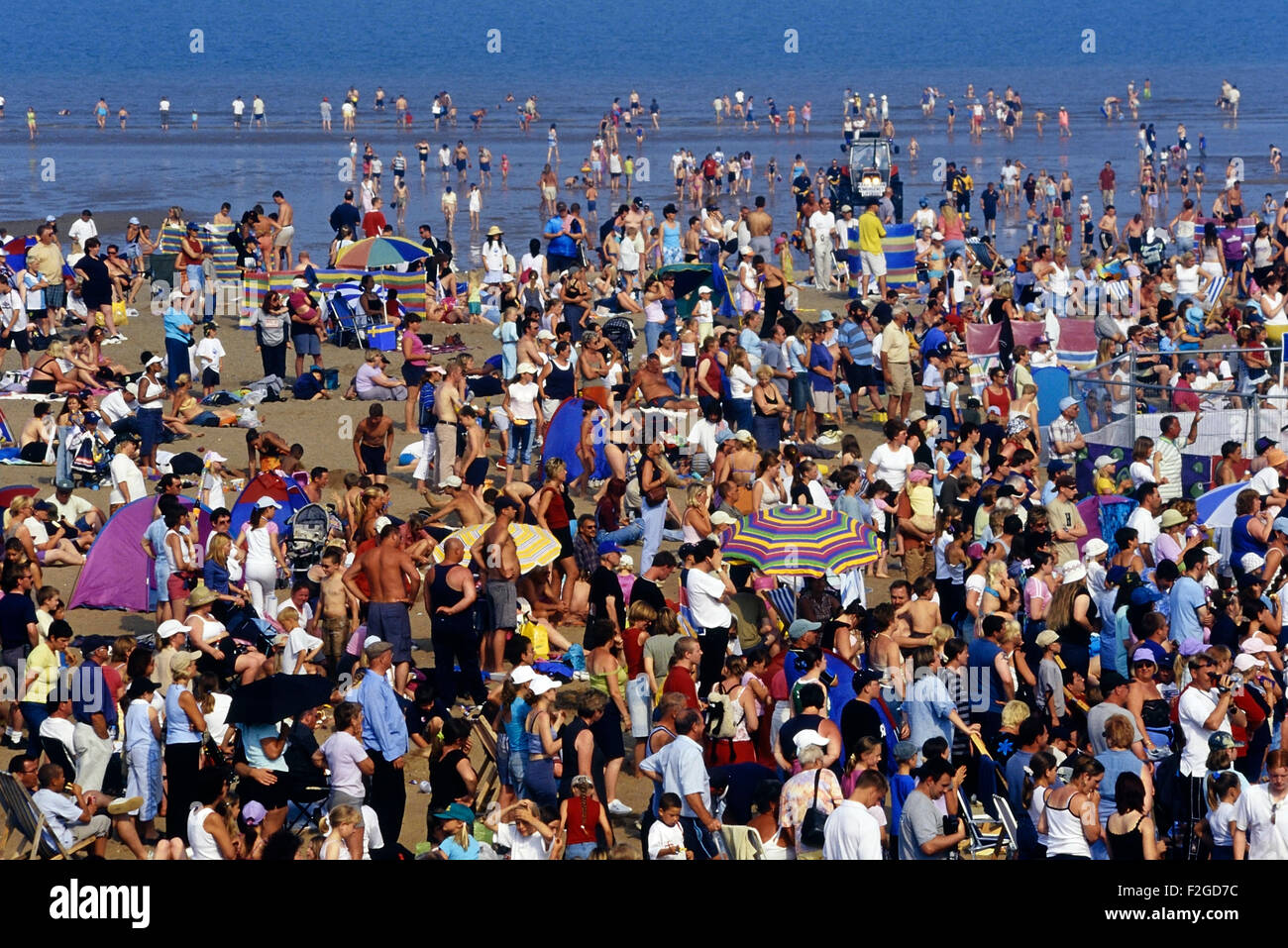 Crowded Skegness beach. Lincolnshire. England. UK Stock Photo - Alamy